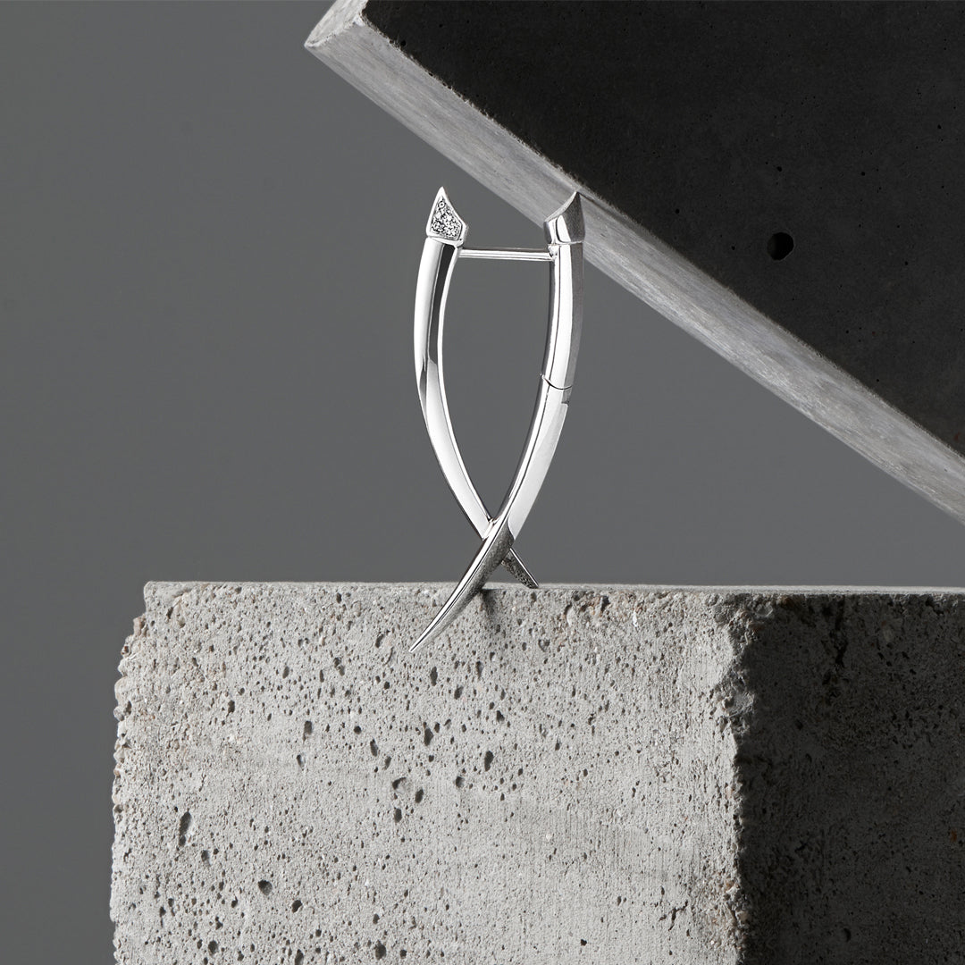 The Bold and Beautiful World of Shaun Leane Jewellery – Strange the ...